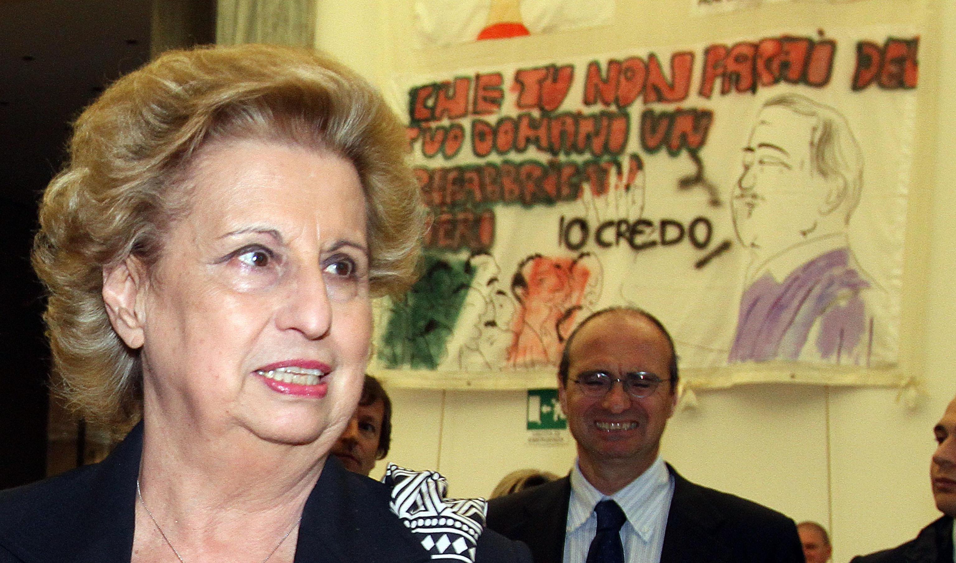 Maria Falcone su D'Ambrosio: | "Rispetto per le persone"