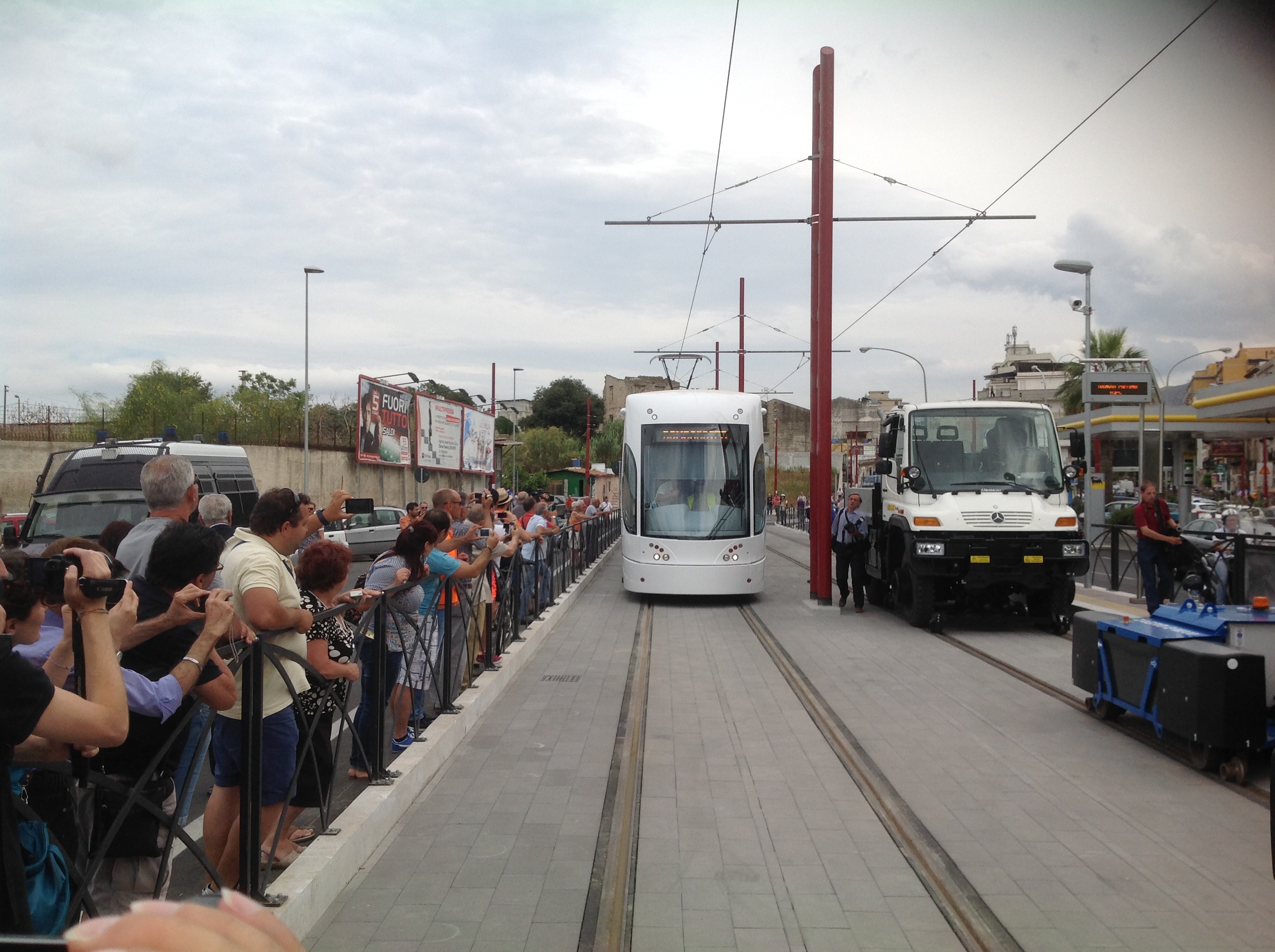 Inaugurato il tram a Palermo