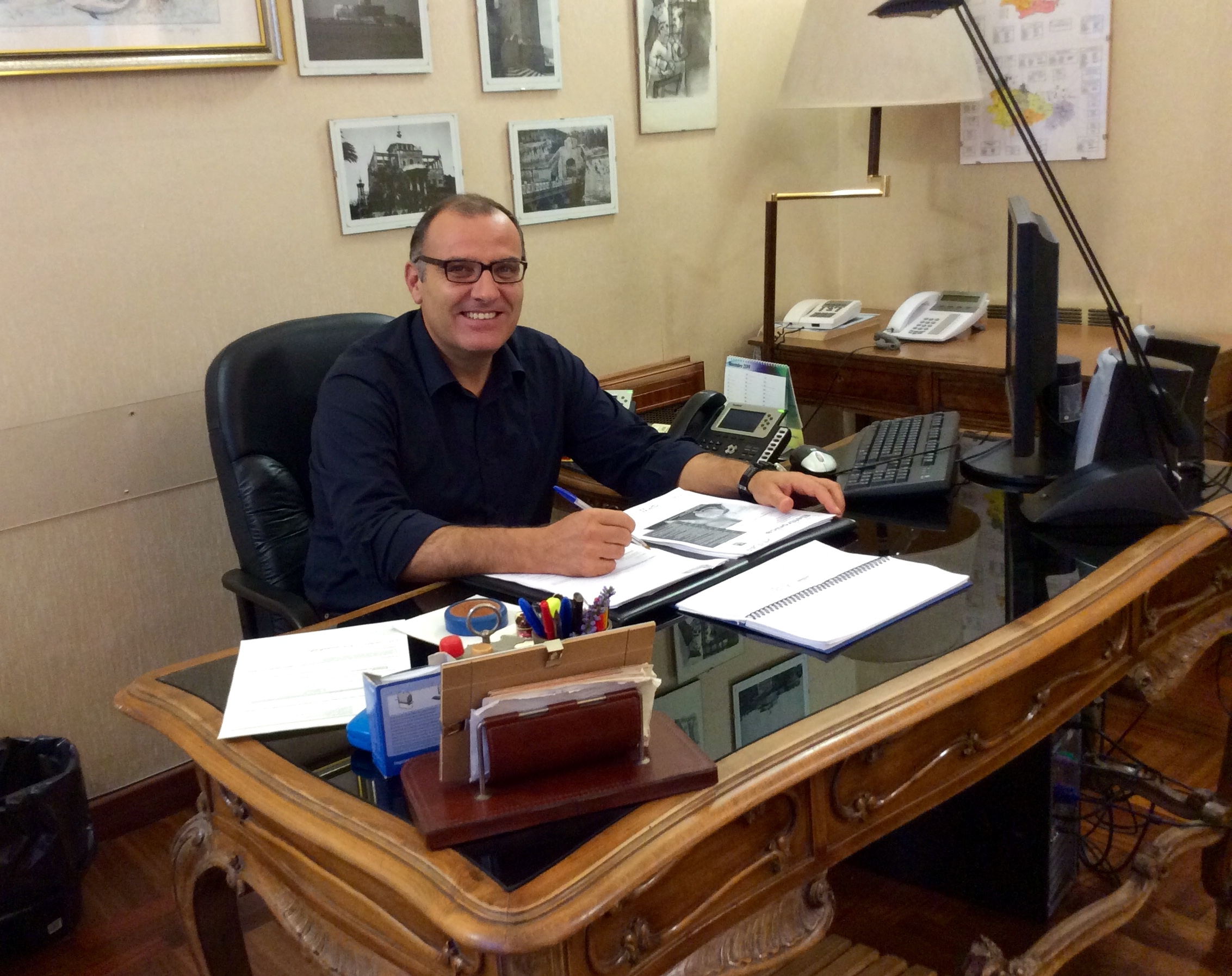 Defibrillatore portatile all'Asp| Dono del Rotary Club Palermo