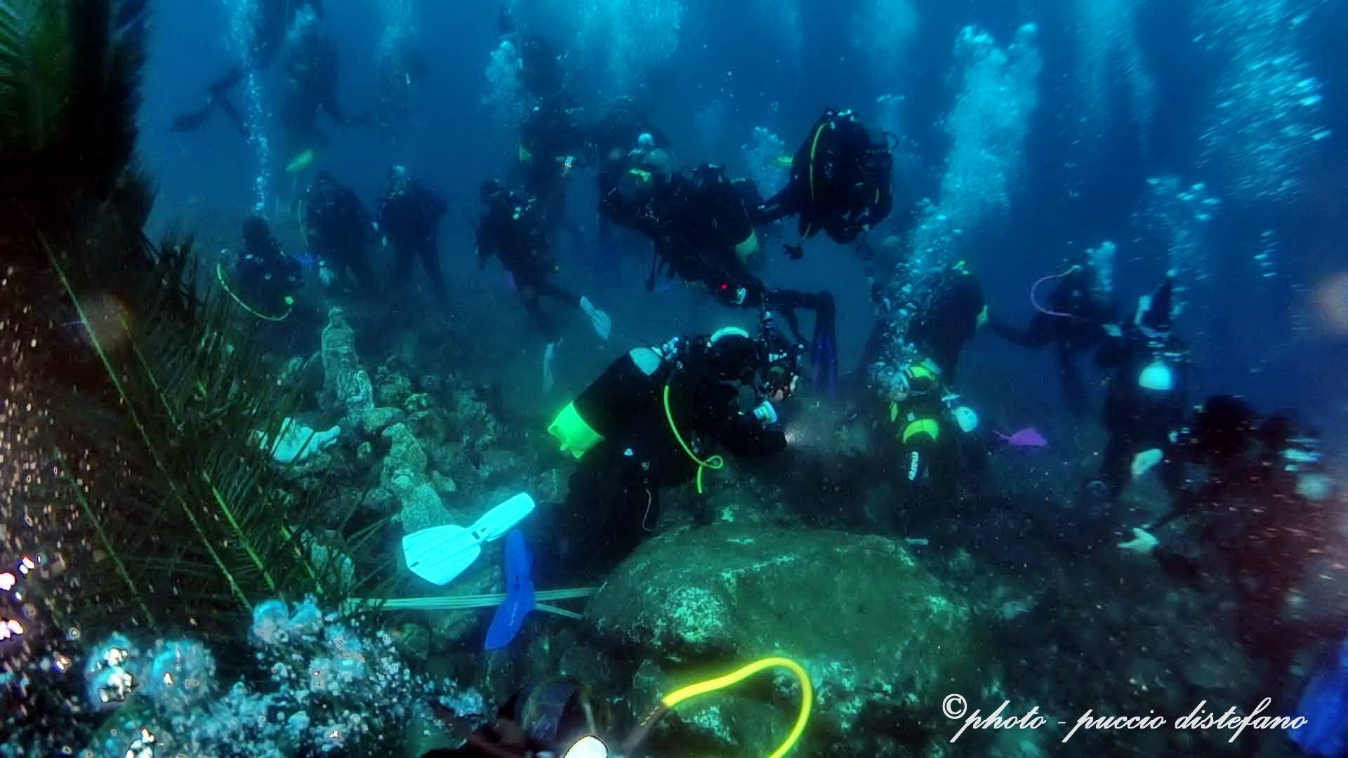 Il presepe subacqueo Le foto - Live Sicilia