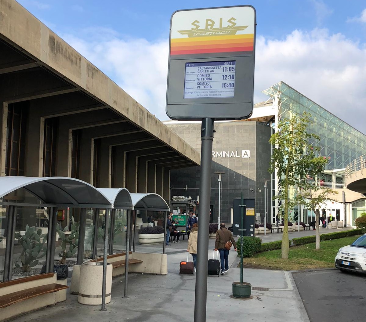 A Fontanarossa la prima palina intelligente installata in Sicilia
