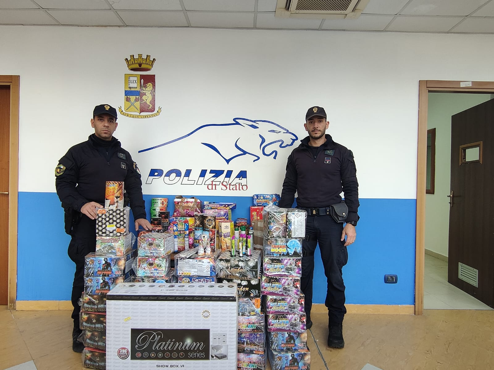 Botti illegali a Palermo, sequestro e una denuncia allo Zen