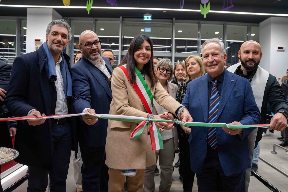 Avola, inaugurato un nuovo punto vendita del gruppo Arena
