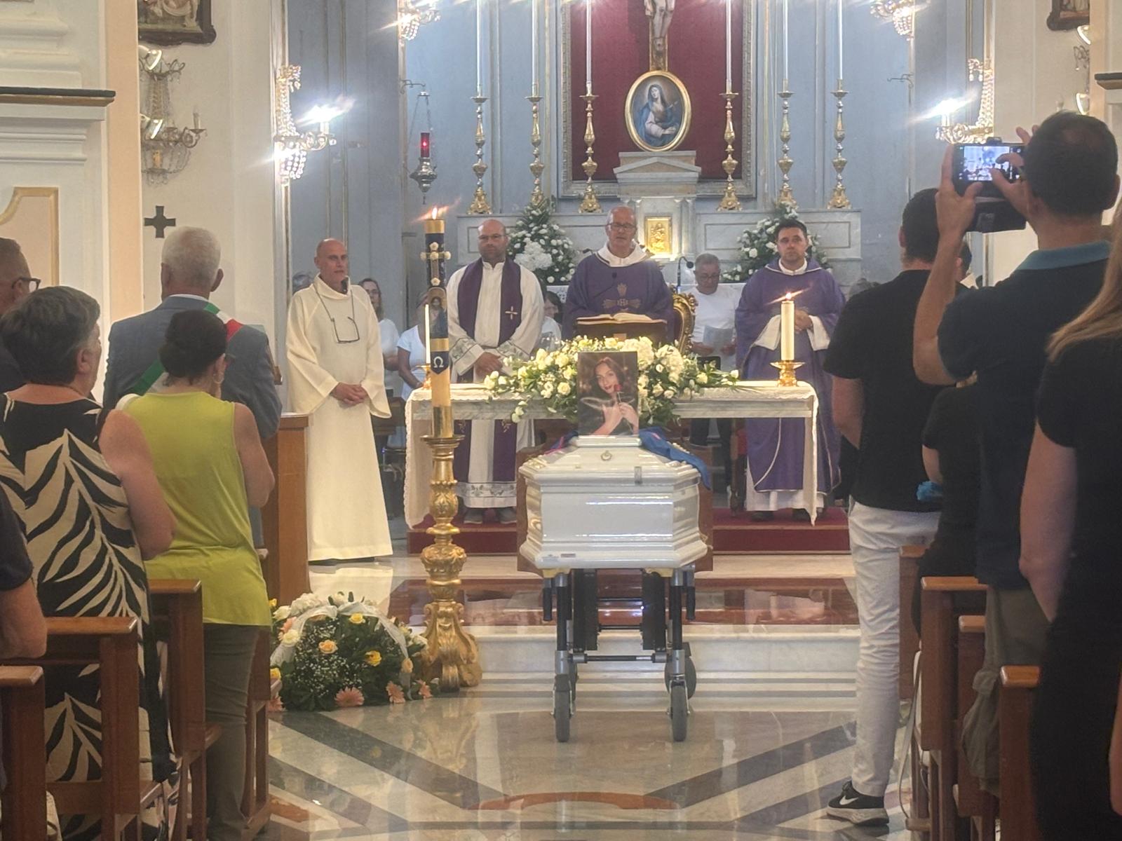 I funerali di Simona Cinà: aggiornamenti